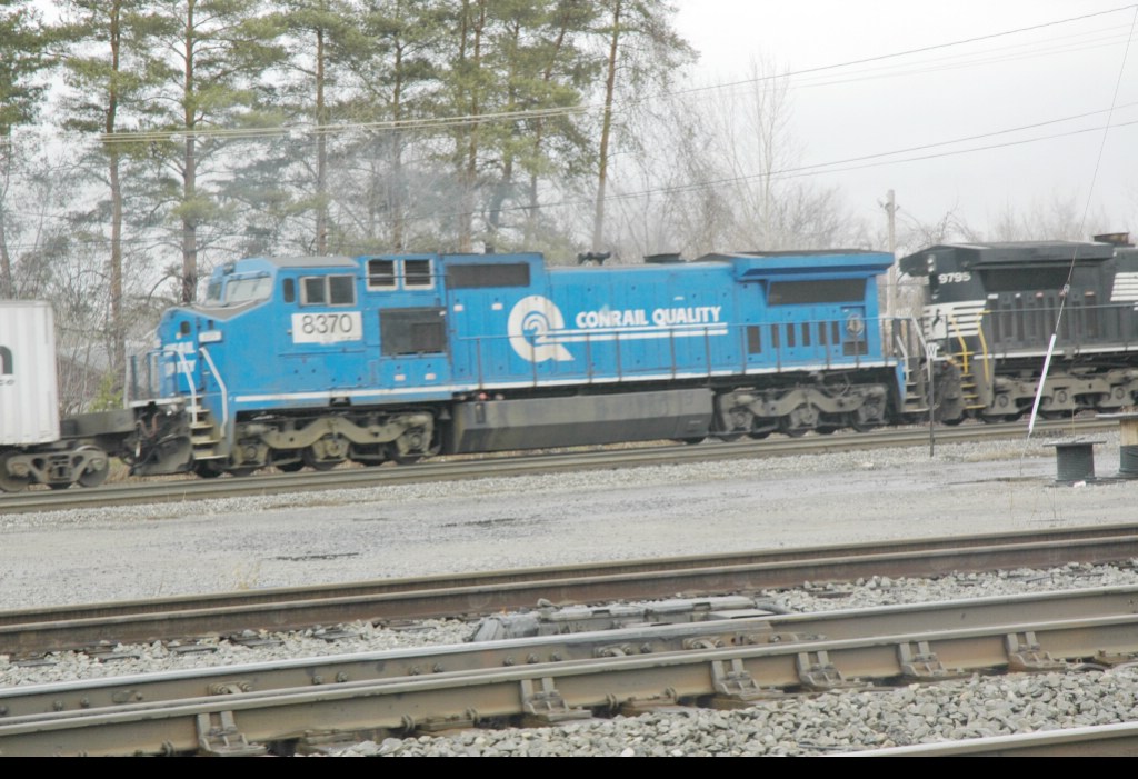 NS 8370 (Ex CR), East on NS